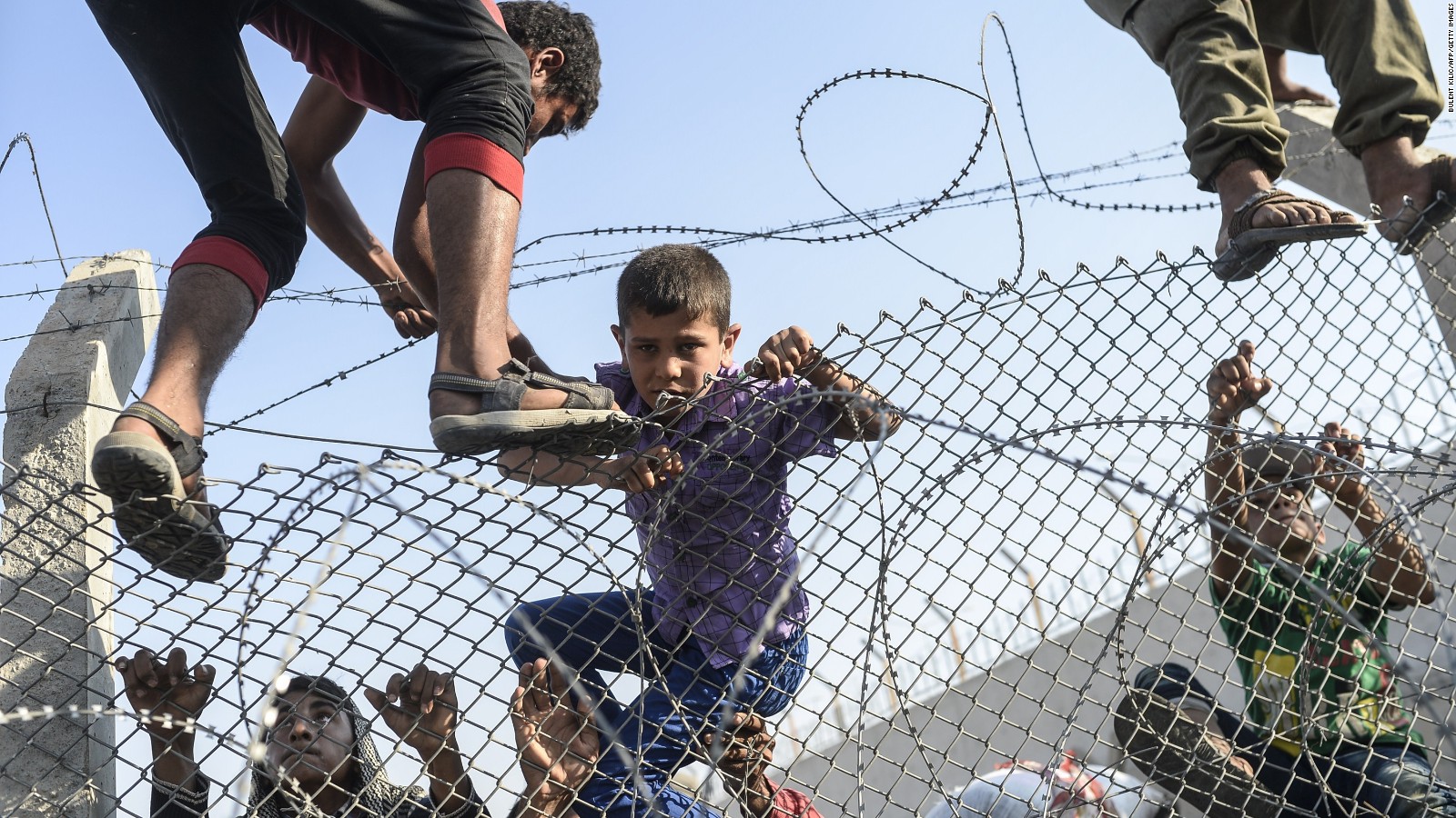 U S To Take At Least 10 000 More Syrian Refugees Cnnpolitics
