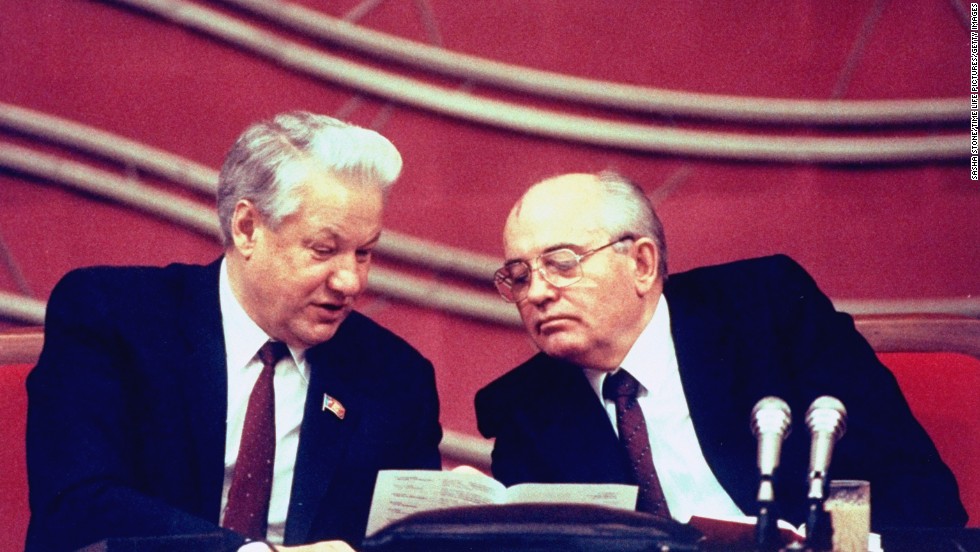 Mikhail Gorbachev banned from Ukraine - CNN