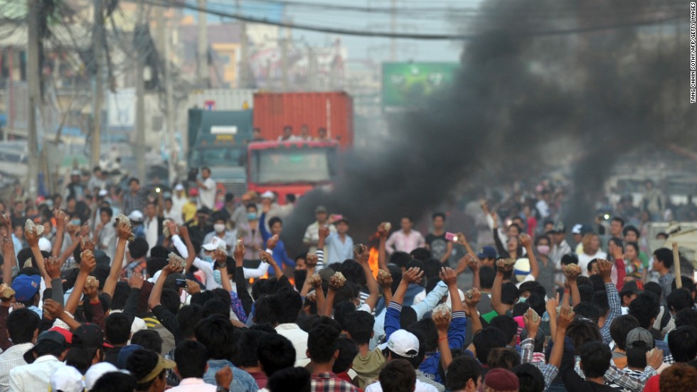 At least 3 dead after Cambodian security forces fire at protests - CNN At least 3 dead after Cambodian security forces fire at protests - CNN
