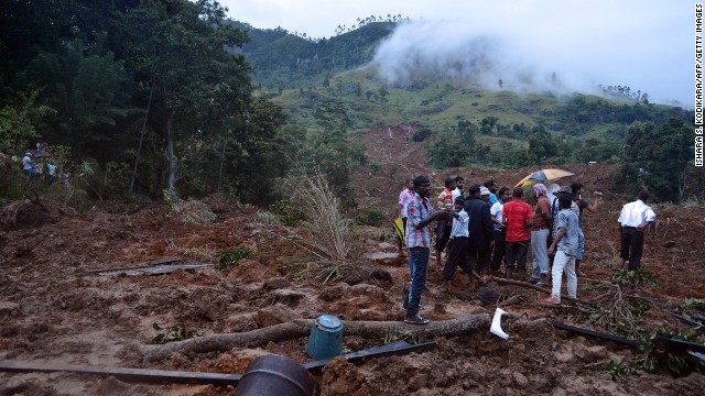 Hundreds missing in Sri Lankan landslide - CNN Hundreds missing in Sri Lankan landslide - CNN