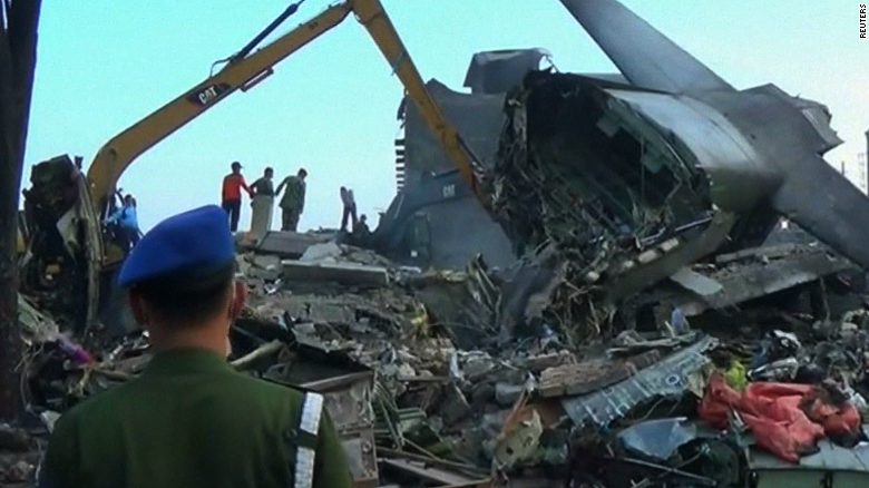 Death toll in Indonesia C-130 plane crash rises to 135 - CNN Death toll in Indonesia C-130 plane crash rises to 135 - CNN