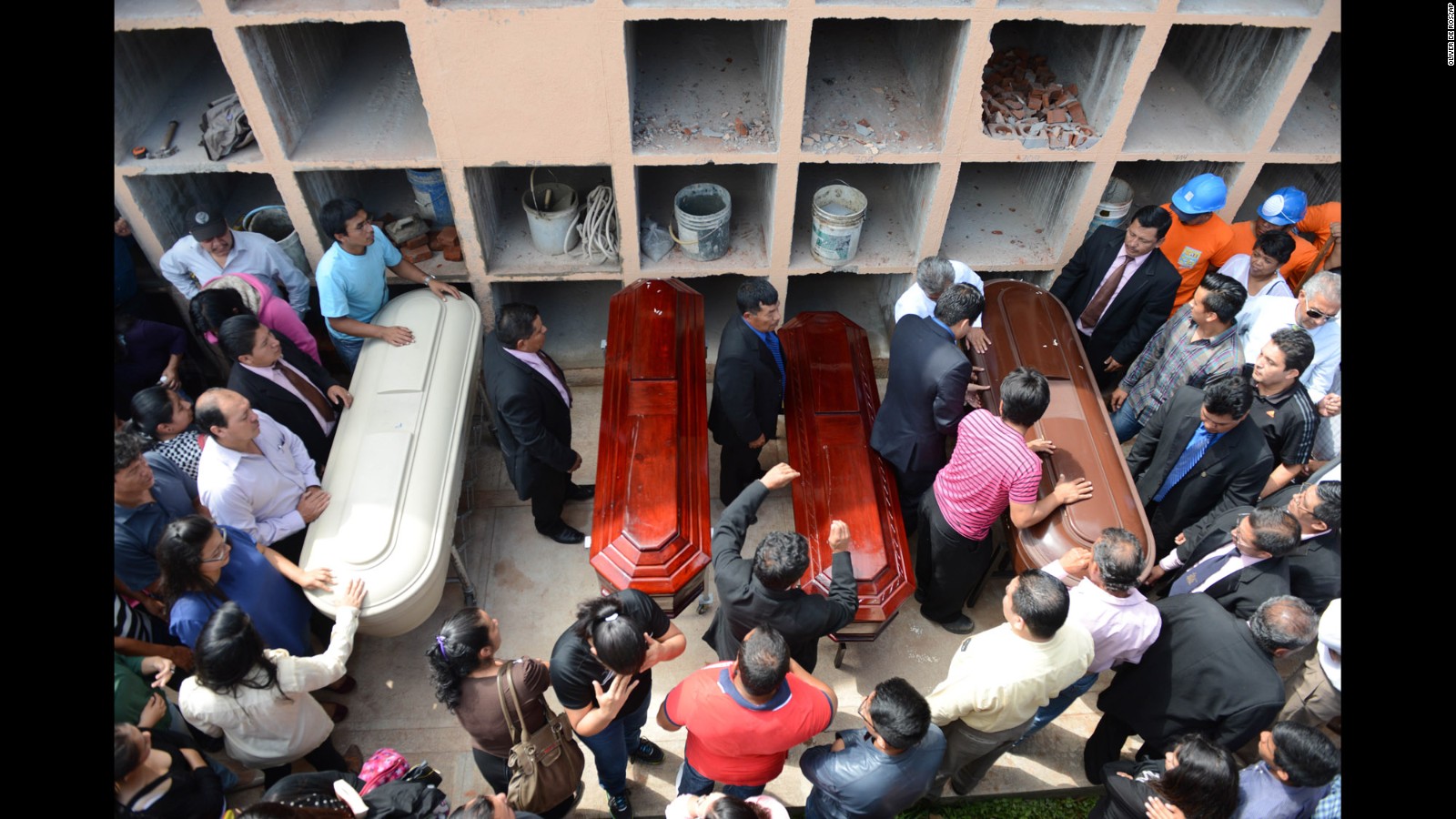 Hundreds missing in Guatemala landslide - CNN Hundreds missing in Guatemala landslide - CNN