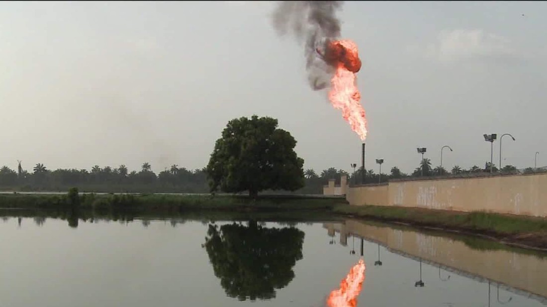 Nigeria running out of cash amid falling oil prices - CNN Video Nigeria running out of cash amid falling oil prices - CNN Video