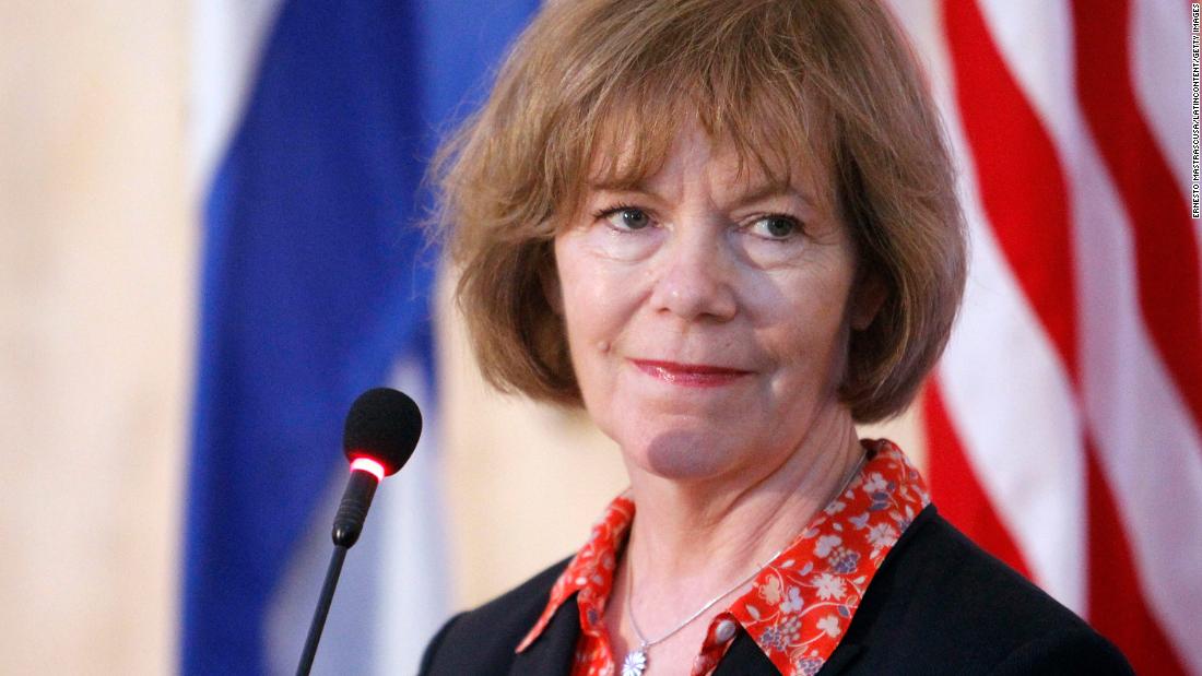 Tina Smith to replace Al Franken in the Senate - CNNPolitics Tina Smith to replace Al Franken in the Senate - CNNPolitics