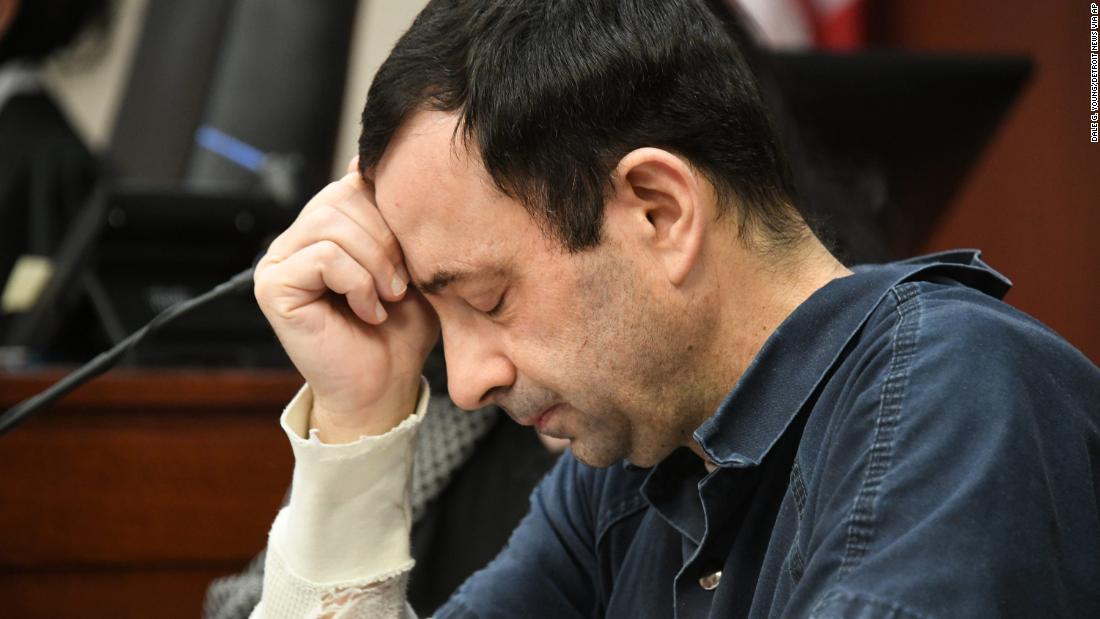 Dad lunges at Nassar in court room - CNN Video Dad lunges at Nassar in court room - CNN Video