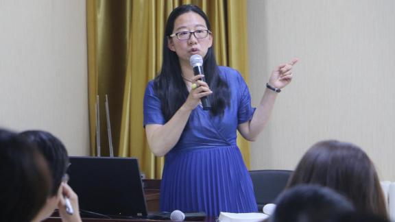 Chinas First Authorized Sex Educators To Break Decades Of Silence Cnn