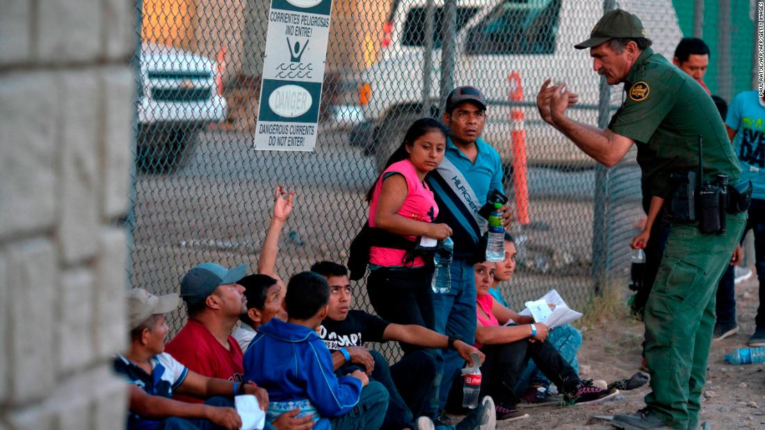 Inmigrantes Padecen Condiciones Lamentables En Centros De Detención