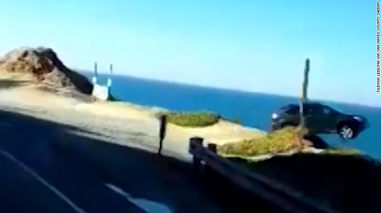 Dashcam footage captures car driving off cliff - CNN Video Dashcam footage captures car driving off cliff - CNN Video