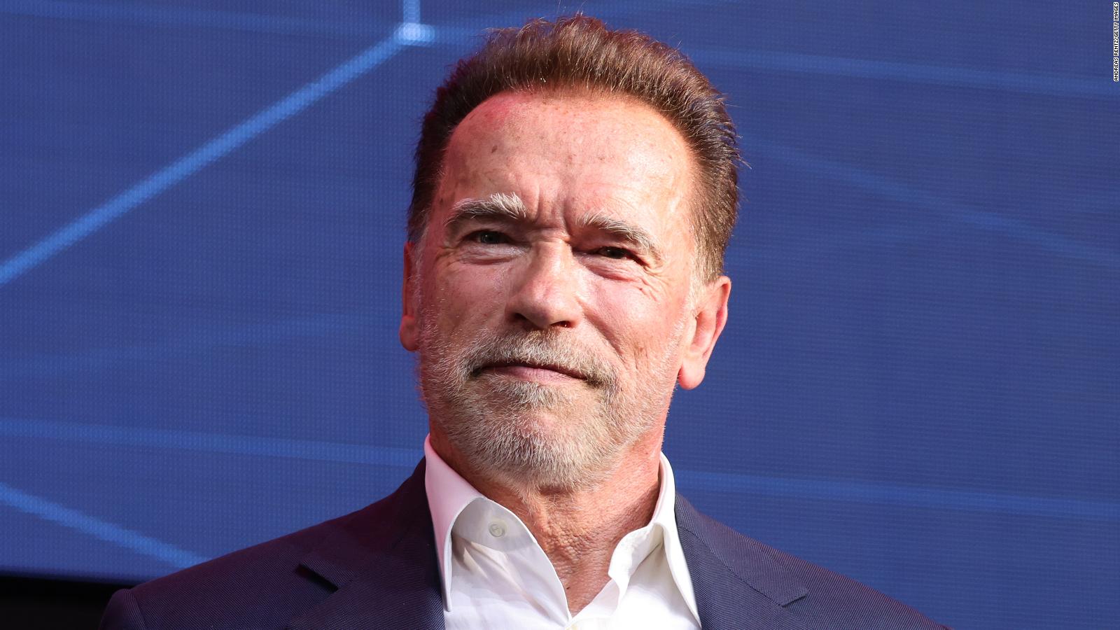 Arnold Schwarzenegger Involved In Multi Vehicle Accident Cnn