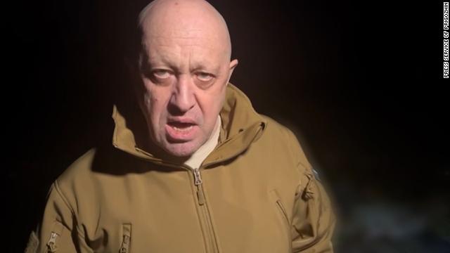 Gemist Wagner Chief Slams Russian Officials In Graphic Video
